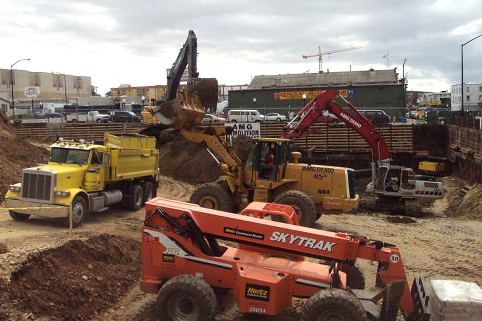 San Diego Demolition and Environmental Services | AMG Demo